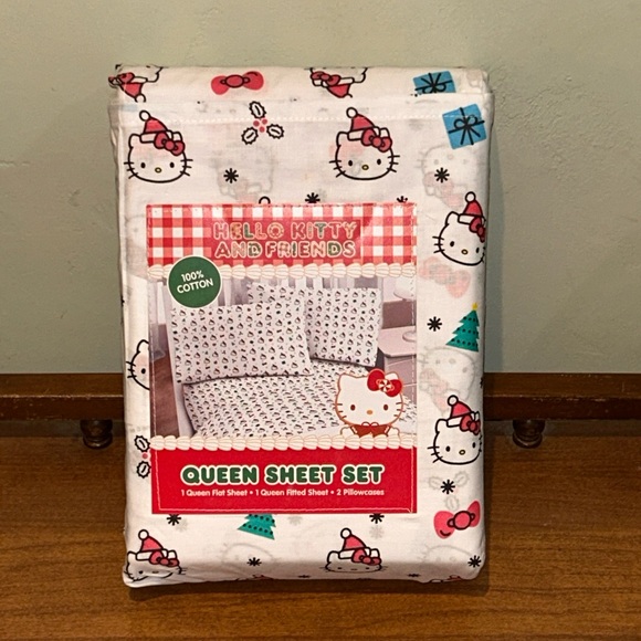 Hello Kitty | Bedding | Hello Kitty Christmas Bows And Santa Hats 4 ...